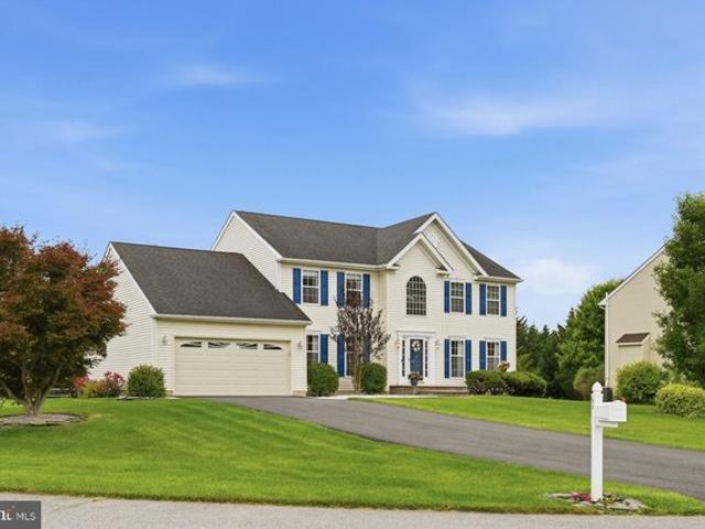 57 Eaton Pl, Bear, DE 19701