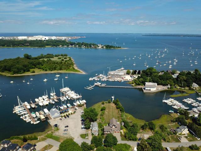 57 Esmond Avenue, North Kingstown, US, RI