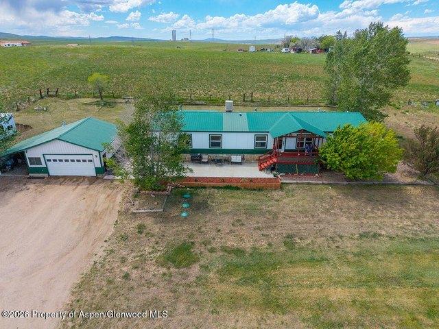 57 Fawn Creek Ln, Craig, CO 81625