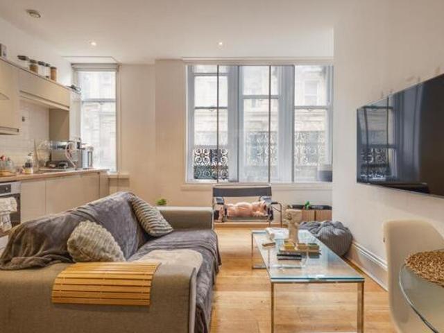 57 Grainger Street, £pppw Chaucer Building, Newcastle Upon Tyne, 3 Bedroom Apartment