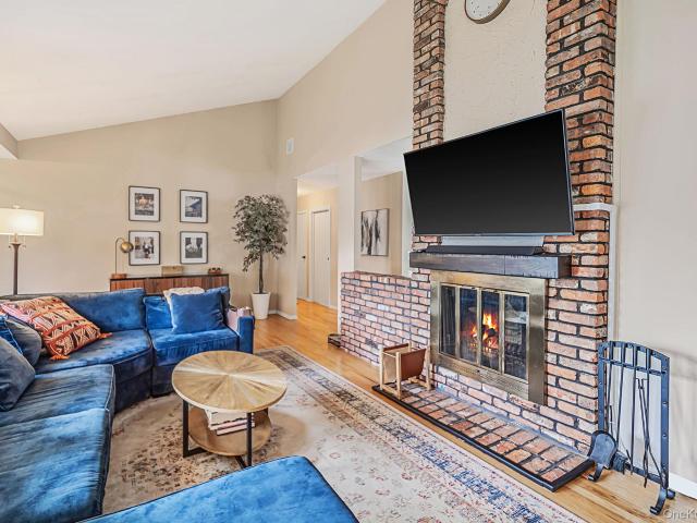 57 Henry Avenue
