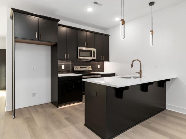 57 Holland Park West