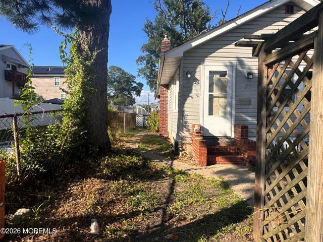 57 Lakewood Avenue