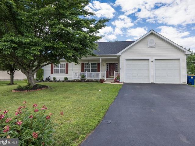 57 London Dr, Smyrna, DE 19977