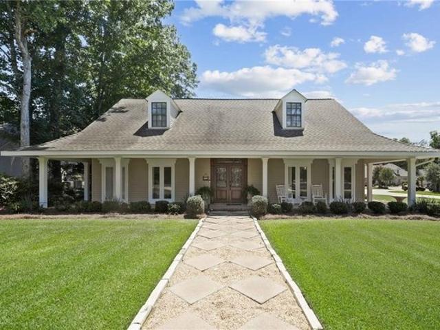 57 Magnolia Ridge Dr, Madisonville, LA 70447