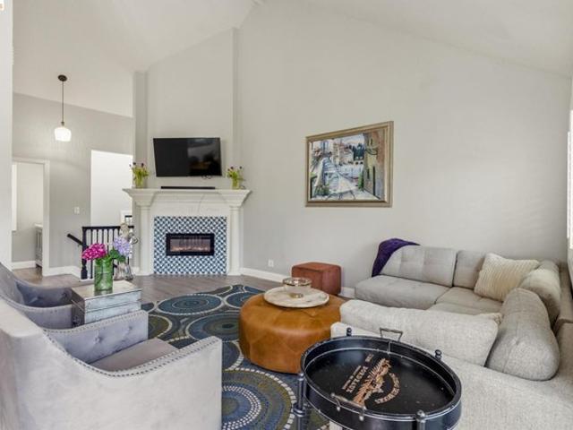 57 Mozden Ln, Pleasant Hill, CA 94523