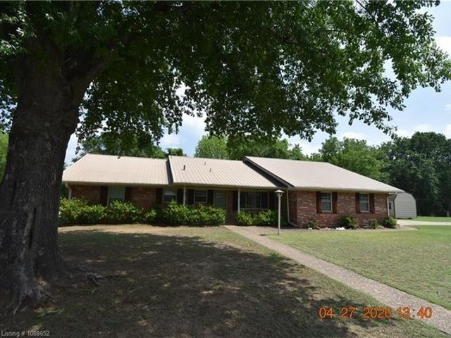 57 N Redwood Cir, Sallisaw, OK 74955
