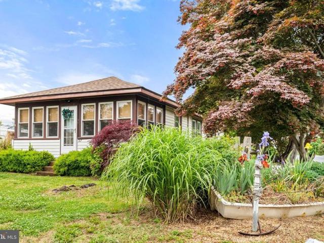 57 New York Ave, Earleville, MD 21919