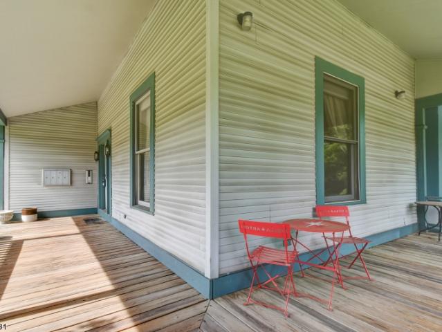 57 Park Ave, Unit B