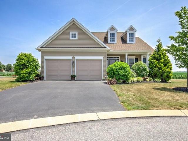 57 Pleasant Rd, Gordonville, PA 17529