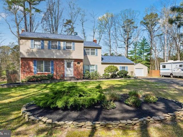 57 Red Oak Dr, Tabernacle, NJ 08088