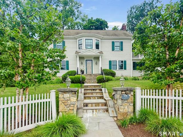 57 Revonah Ave, Stamford, CT 06905