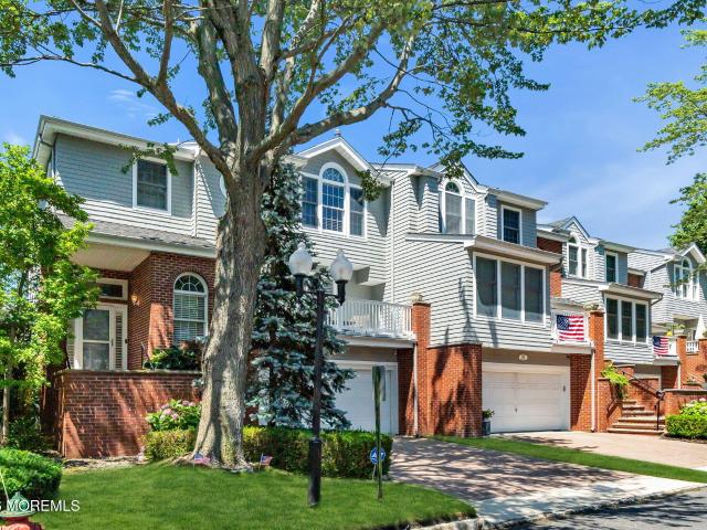 57 Rivergate Way