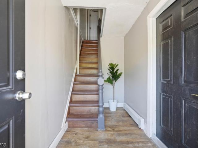 57 Ryle Ave