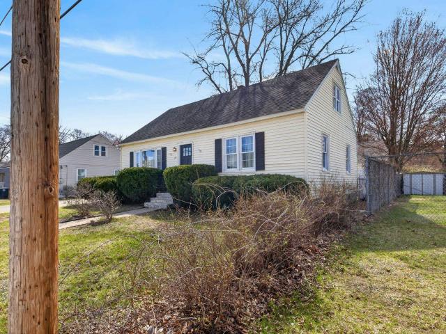 57 Saint Camille Street