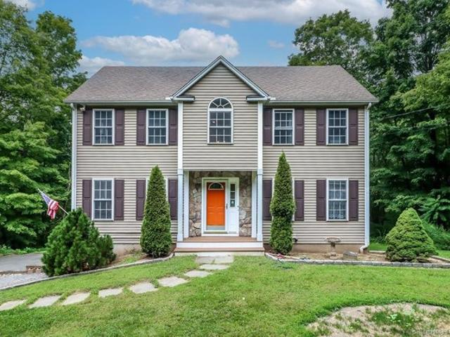57 Second Hill Rd, New Milford, CT 06776