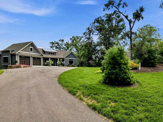 57 Stony Point