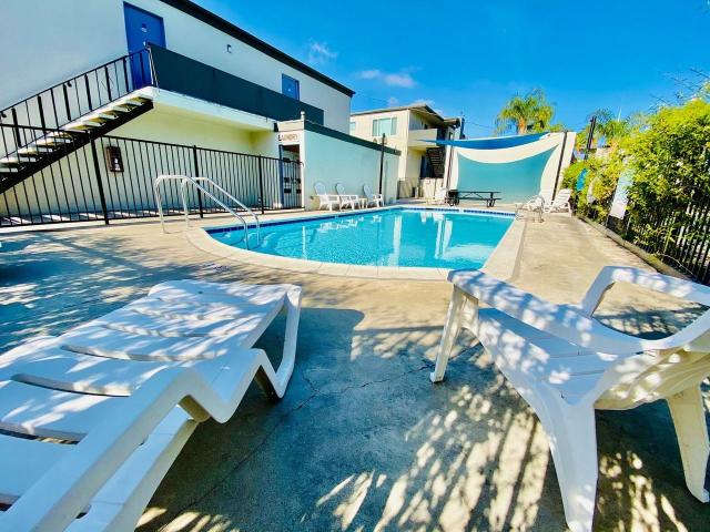 57u 1 Bedroom Apartment for Rent at 416 N Hickory St, Escondido, CA 92025 Central Escondido