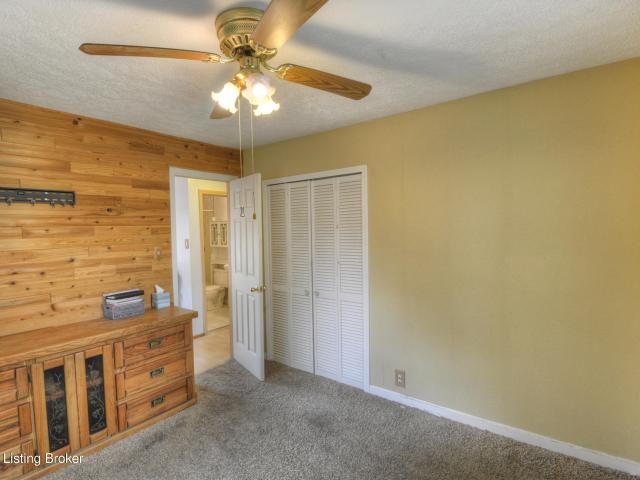 5404 Maryman Rd