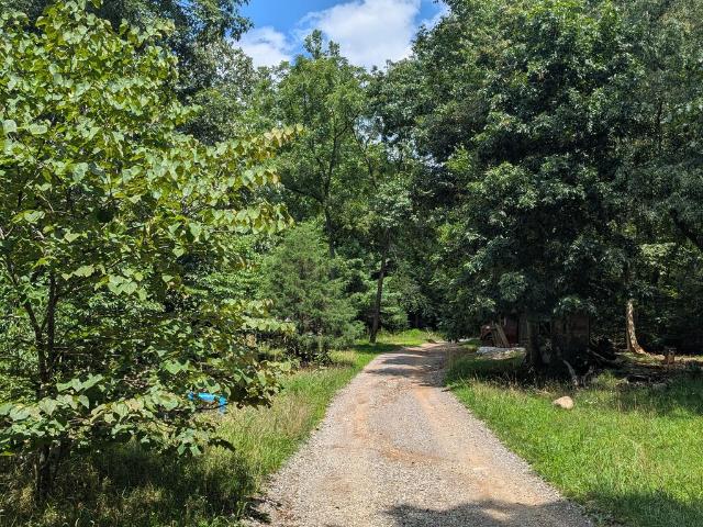 5404 Coles Rd