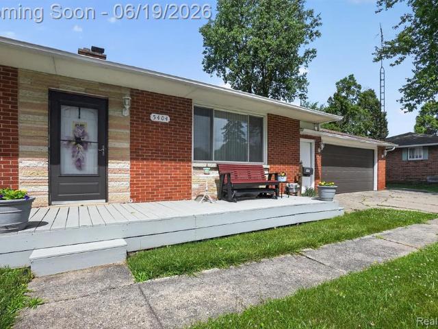 5404 Durwood Drive