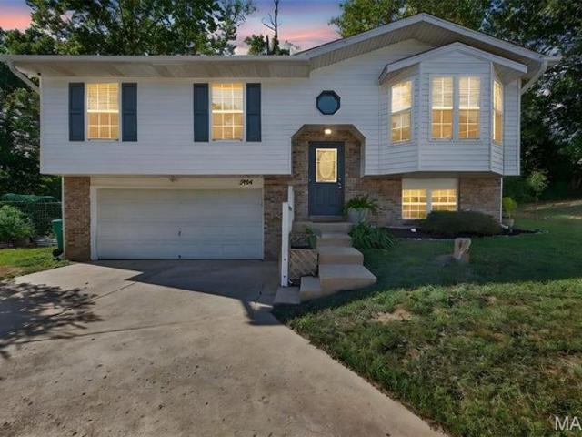 5404 Redbird Cv, Imperial, MO 63052