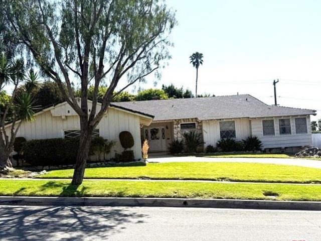 5404 S Corning Ave, Los Angeles, CA 90056
