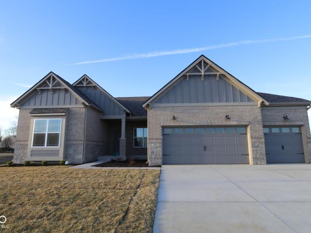 5404 W Tilden Dr, Brownsburg, IN 46112 | MLS #22084 | Compass