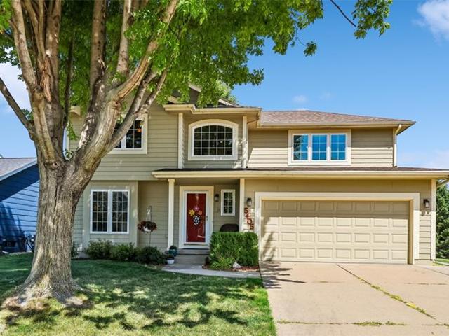 5405 NW 91st St, Johnston, IA 50131