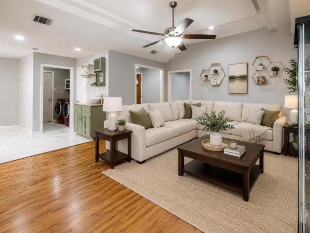 5405 Blue Cove Drive
