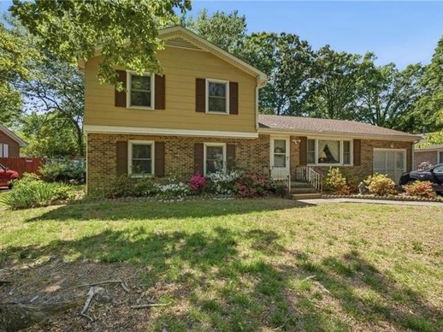 5405 Greenbrook Dr, Portsmouth, VA 23703