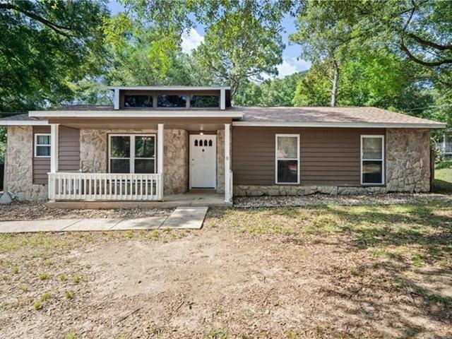 5405 Greenleaf Rd, Mobile, AL 36693