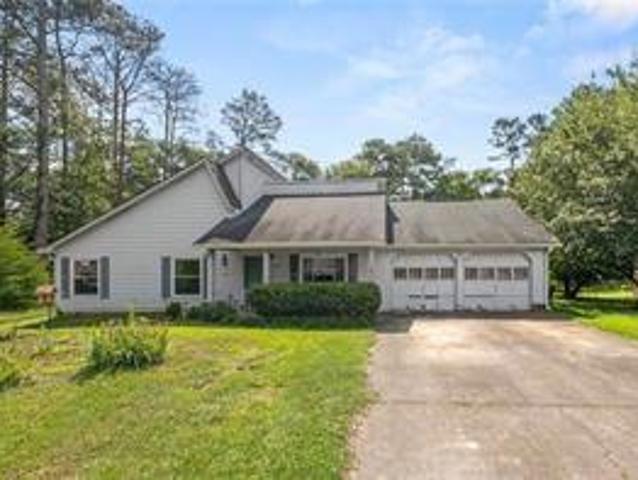 5405 Jamestowne Dr, Powder Springs, GA 30127 | MLS #7762 | Compass