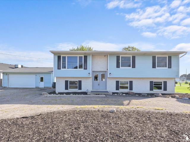 5405 plum creek drive