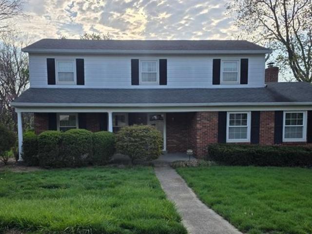 5406 Oakbrook Dr, Fairfield, OH 45014