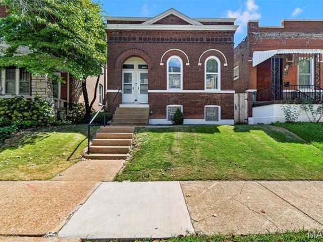 5406 Alaska Ave, Saint Louis, MO 63111