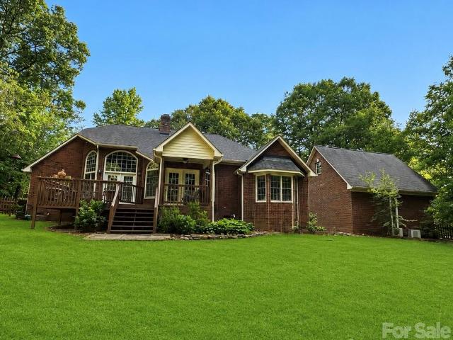 5406 Club View Drive