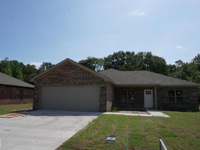 5406 Lotus St, Jonesboro, AR 72404