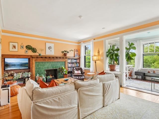 5406 S East View Park # 3