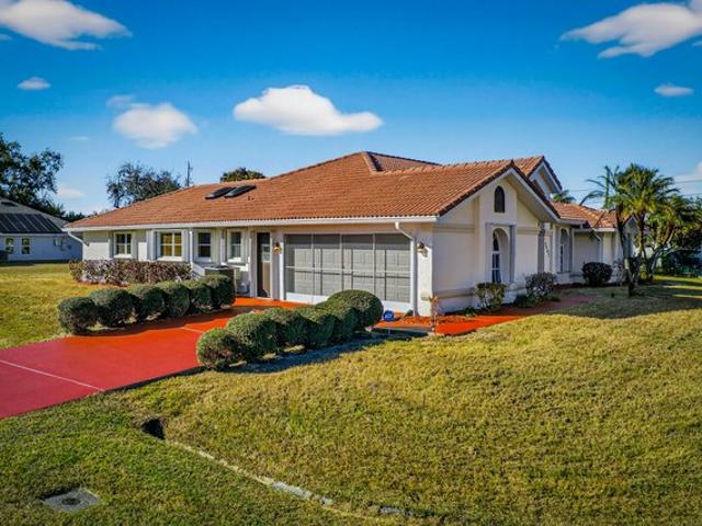 5407 NW Chicopa St, Port Saint Lucie, FL 34983