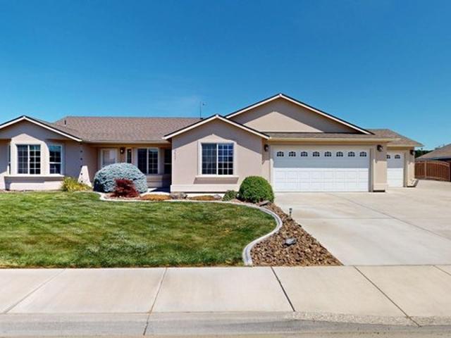 5407 Jefferson Dr, Pasco, WA 99301