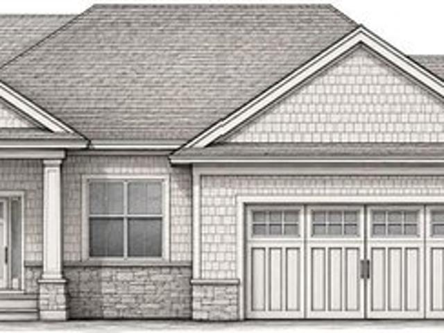 5407 Seminole Valley Trl NE, Cedar Rapids, IA 52411