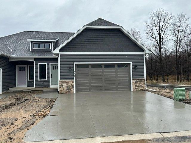 5407 W Westridge St, Midland, MI 48640