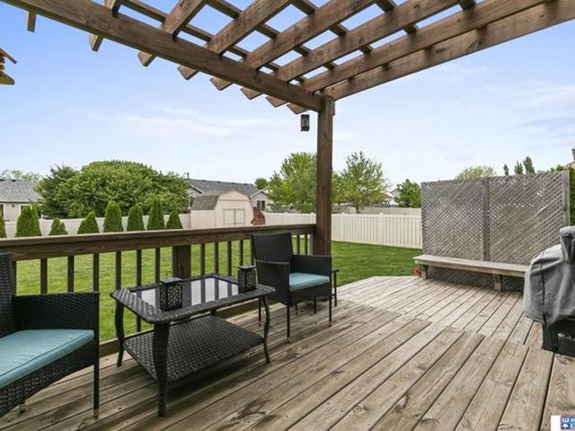 5408 N 15th St, Lincoln, NE 68521