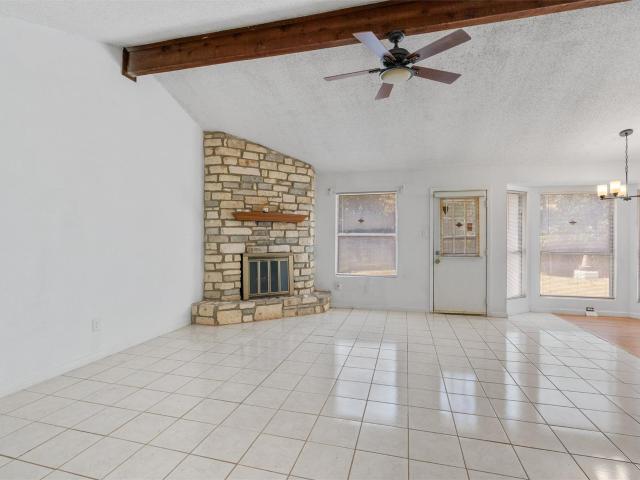 5408 King Henry Dr