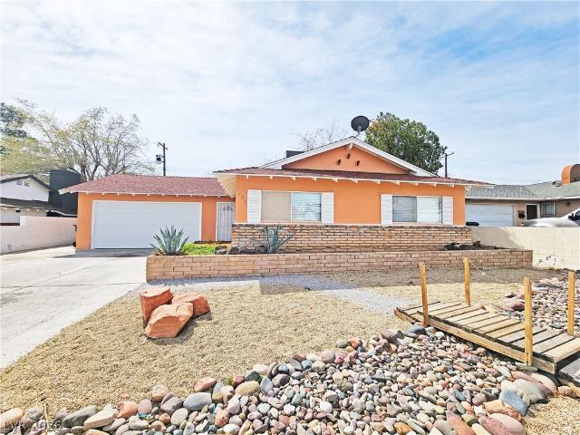 5409 Mountain View Drive