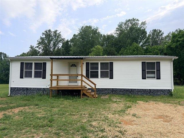 5409 Bowling Green Rd, Scottsville, KY 42164