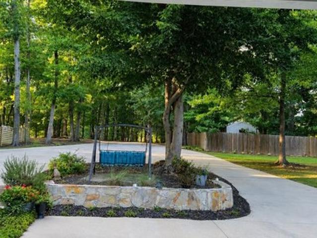 5409 Dobson Rd, Greensboro, NC 27410