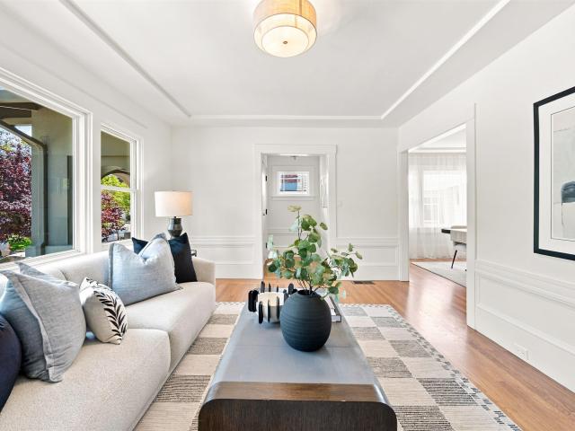 5409 Fleming Ave