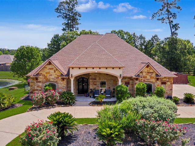 5409 Forest Cove Drive